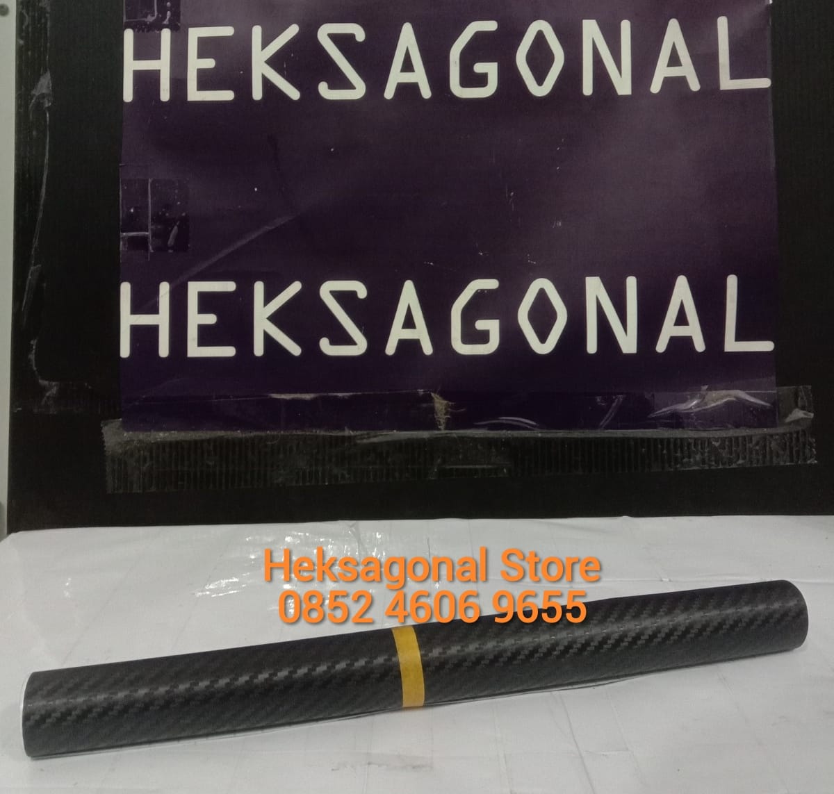 Stiker Vinyl Carbon Fiber Mobil Balikpapan | HEKSAGONAL