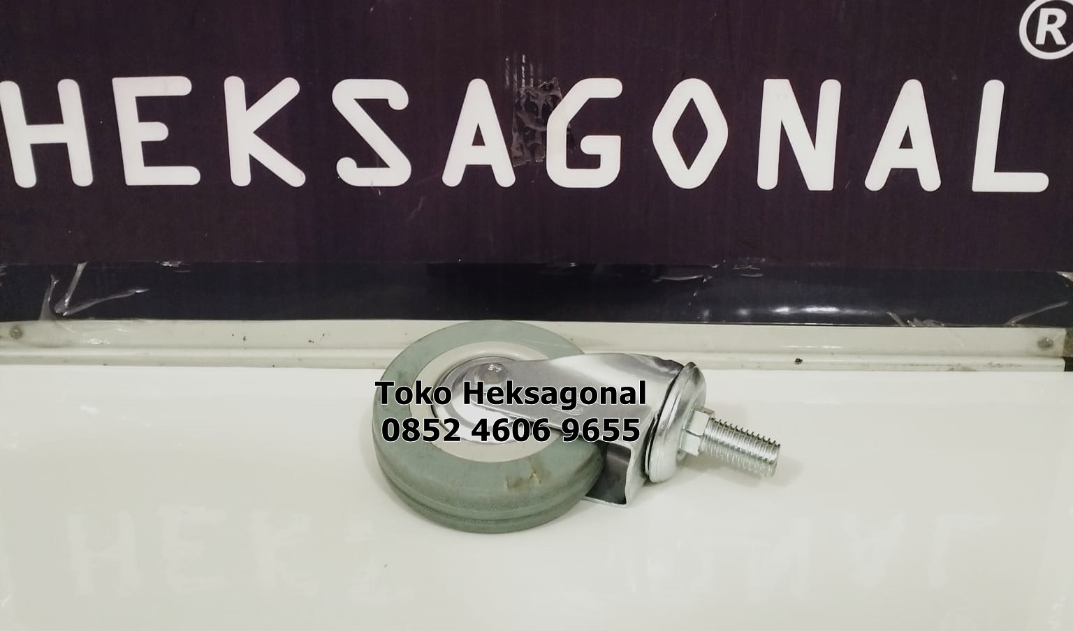 Roda karet abu abu hidup model baut tusuk 100mm Balikpapan | HEKSAGONAL
